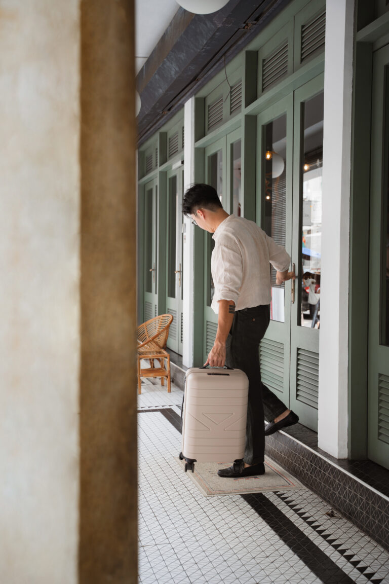 Essential Carry On - IKII